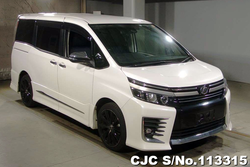 2016 Toyota Voxy White for sale | Stock No. 113315 | Japanese Used Cars ...