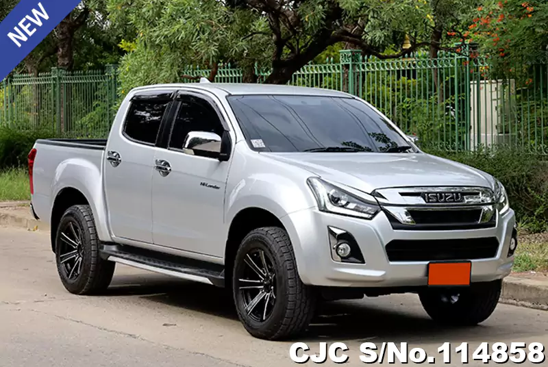 2018 Isuzu D-Max Silver for sale | Stock No. 114858 | Japanese Used ...