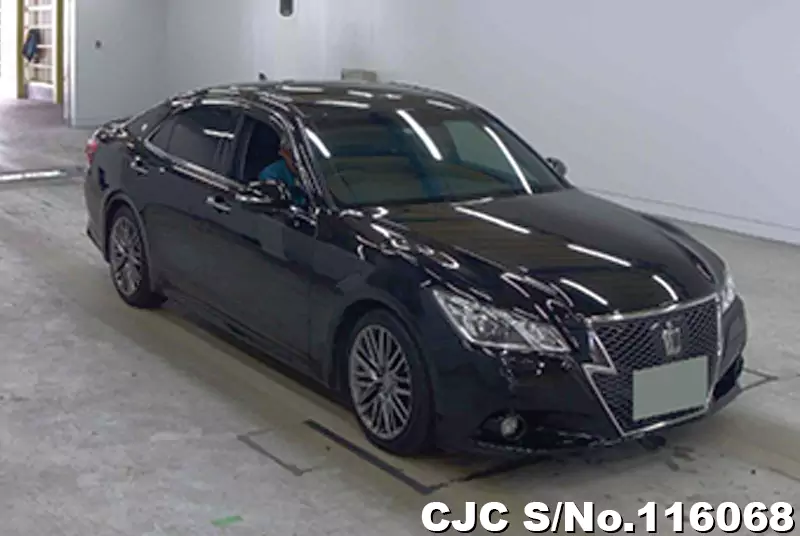 2015 Toyota Crown Black for sale | Stock No. 116068 | Japanese Used ...