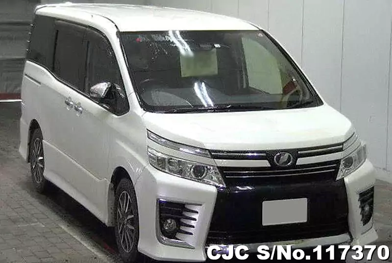 2016 Toyota Voxy White for sale | Stock No. 117370 | Japanese Used Cars ...