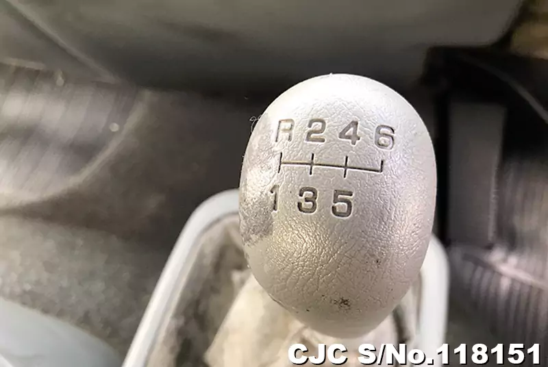 2006 Mitsubishi Fuso Fighter Flatbed Trucks for sale | Stock No. 118151