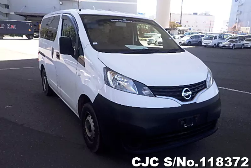 2019 Nissan NV200 White for sale | Stock No. 118372 | Japanese Used ...