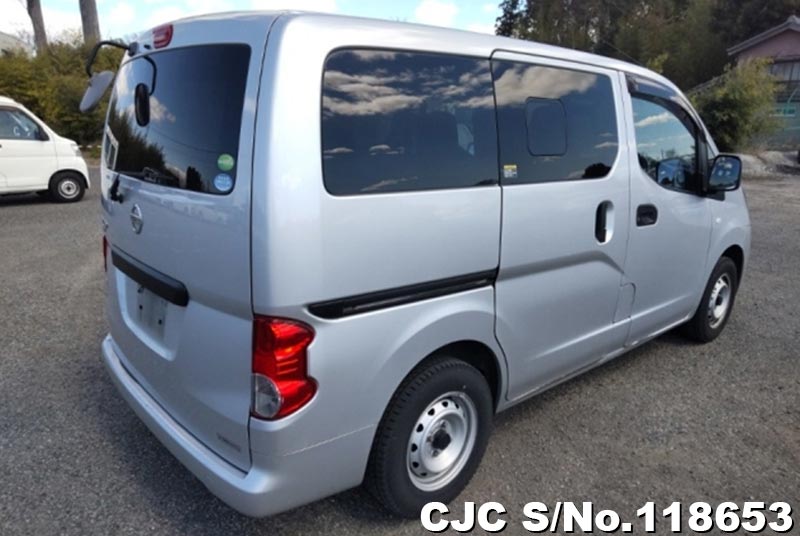 2018 Nissan NV200 Silver for sale | Stock No. 118653 | Japanese Used ...