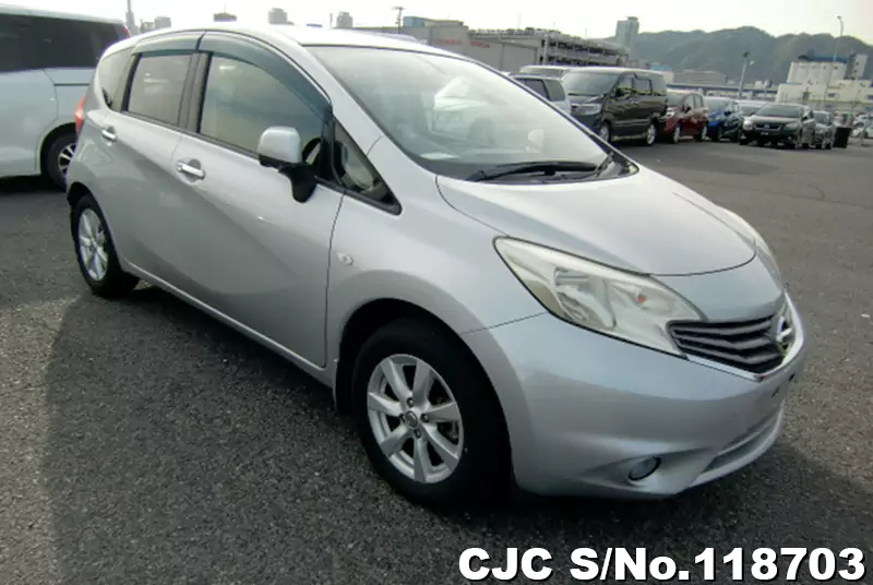2014 Nissan Note Silver for sale | Stock No. 118703 | Japanese Used ...