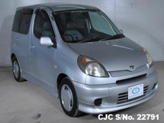 2000 Toyota Funcargo Silver for sale | Stock No. 22791 | Japanese Used ...