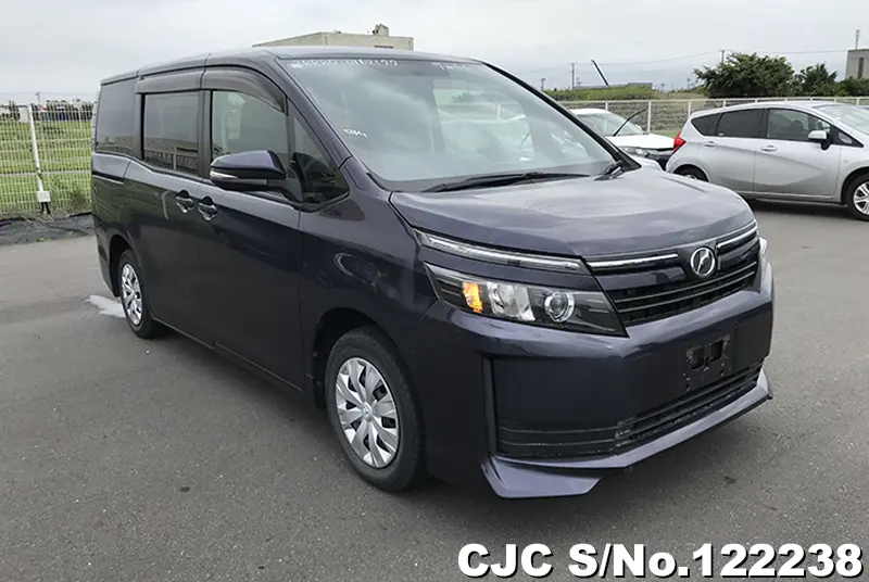 2015 Toyota Voxy Purple for sale | Stock No. 122238 | Japanese Used ...