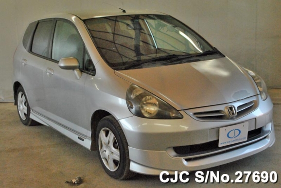 2001 Honda Fit Silver for sale | Stock No. 27690 | Japanese Used Cars Exporter