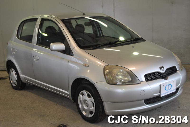 2000 Toyota Vitz Silver for sale | Stock No. 28304 | Japanese Used Cars ...