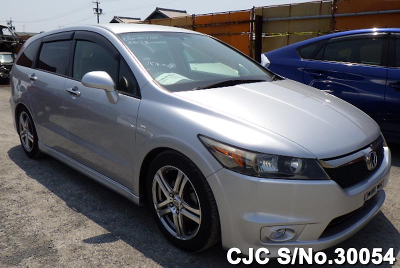 2006 Honda Stream Silver for sale | Stock No. 30054 | Japanese Used ...