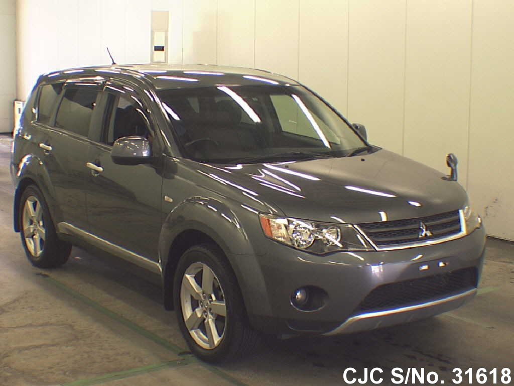 2006 Mitsubishi Outlander Gray for sale | Stock No. 31618 | Japanese ...