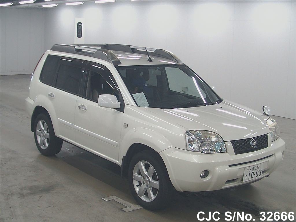 2006 Nissan X-Trail White for sale | Stock No. 32666 | Japanese Used Cars Exporter