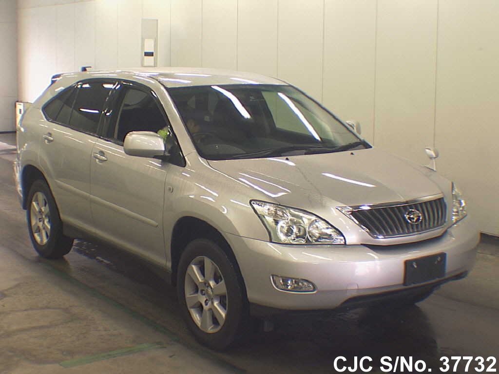 2011 Toyota Harrier Silver for sale | Stock No. 37732 | Japanese Used ...