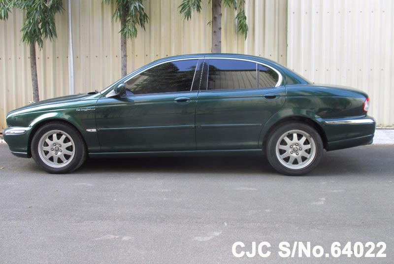 2004 Jaguar X-Type Green for sale | Stock No. 64022 | Japanese Used ...