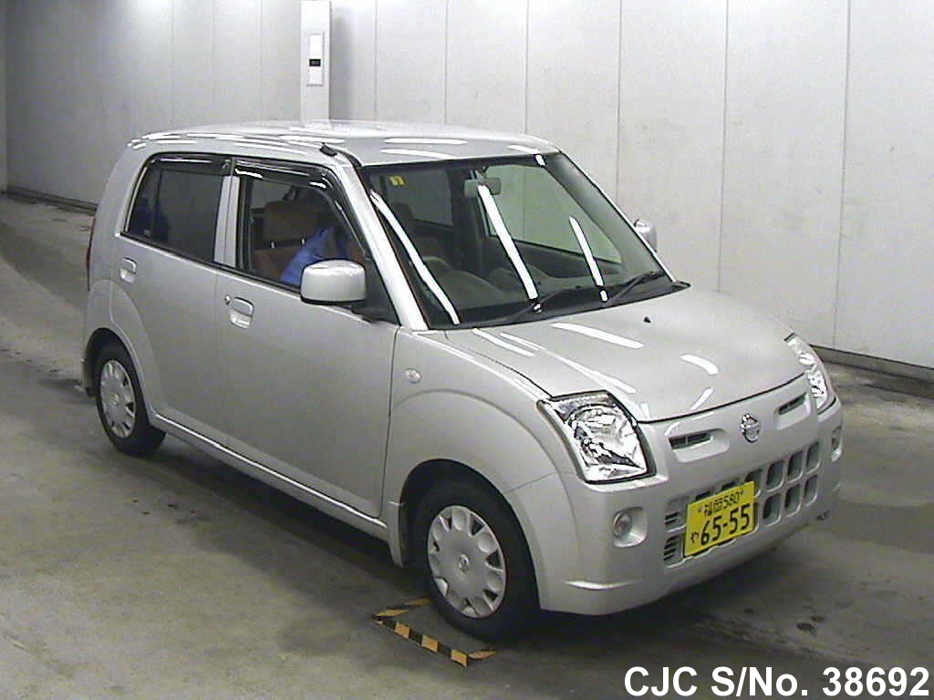 2009 Nissan Silver for sale | Stock No. 38692 | Japanese Used Cars Exporter