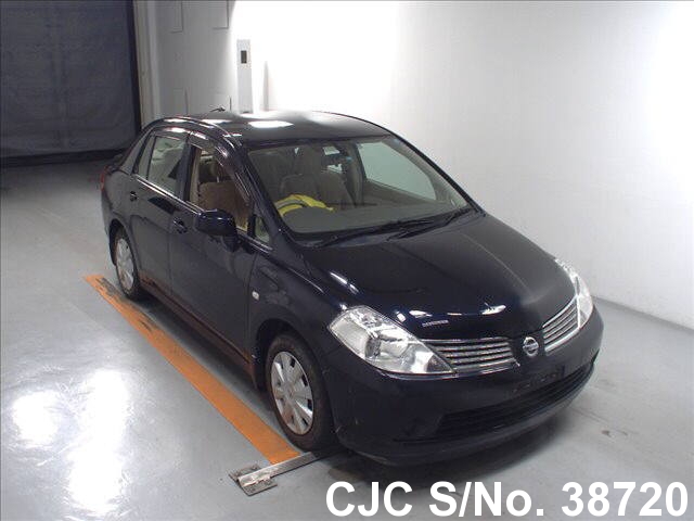 2005 Nissan Tiida Latio Black for sale | Stock No. 38720 | Japanese ...