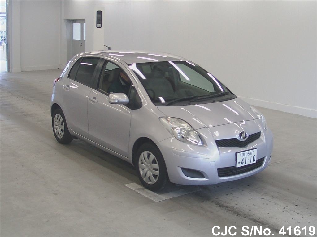 2009 Toyota Vitz Purple for sale | Stock No. 41619 | Japanese Used Cars ...