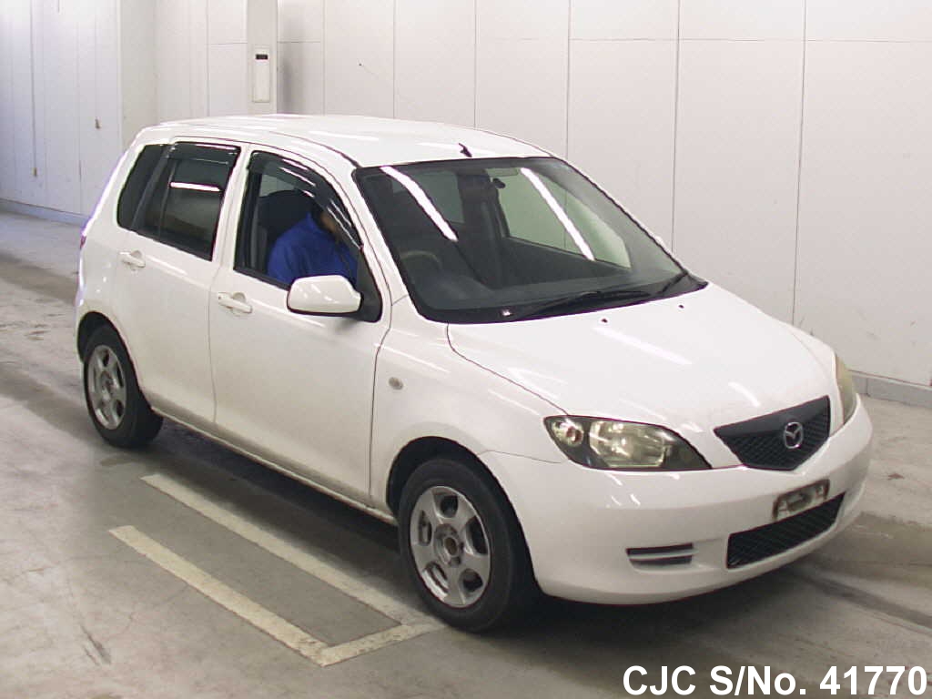 2003 Mazda Demio White for sale | Stock No. 41770 | Japanese Used Cars ...