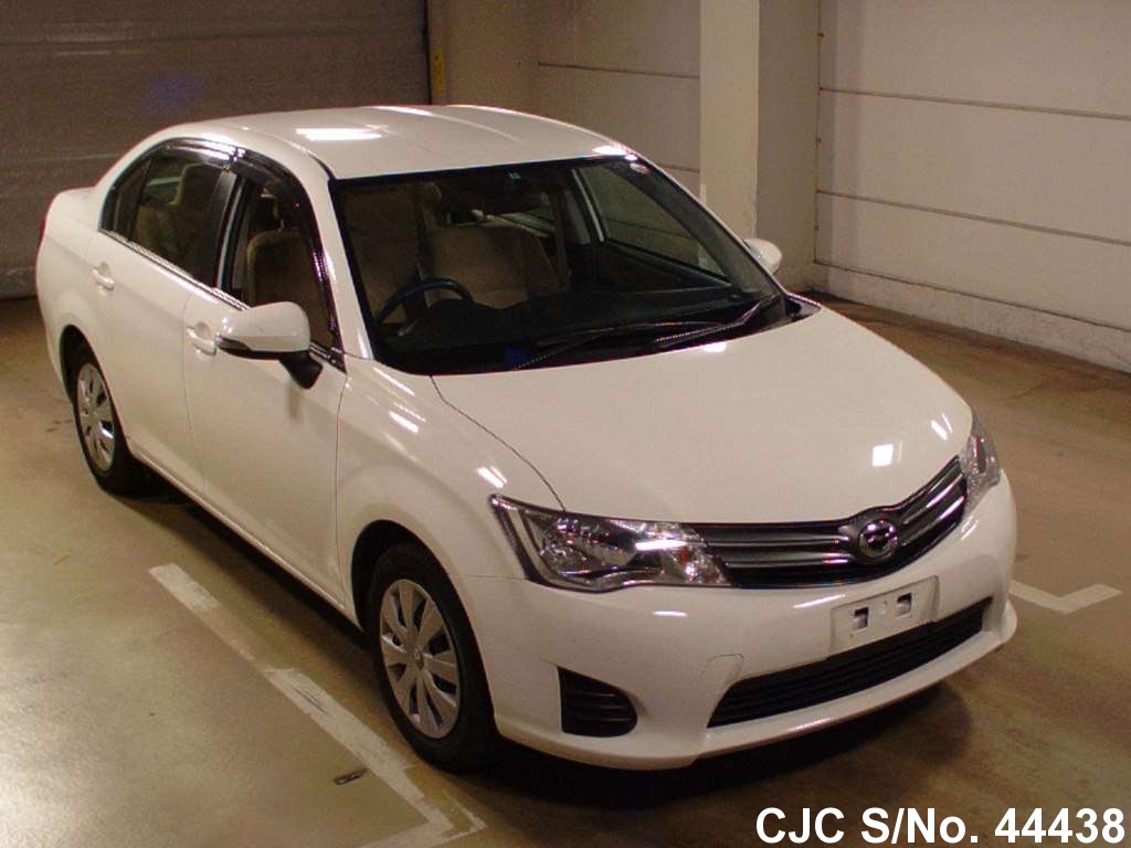 2013 Toyota Corolla Axio White for sale | Stock No. 44438 | Japanese ...