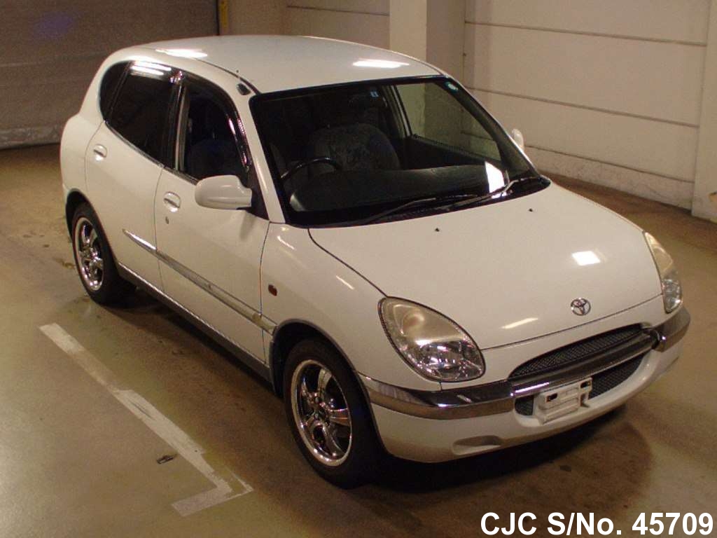 1999 Toyota Duet White for sale | Stock No. 45709 | Japanese Used Cars ...