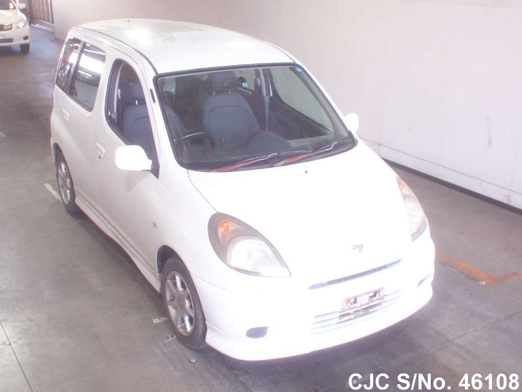 2001 Toyota Funcargo White for sale | Stock No. 46108 | Japanese Used ...