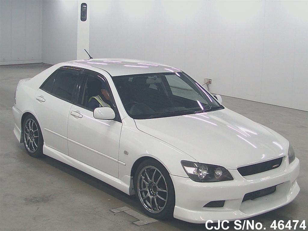 1998 Toyota Altezza White for sale | Stock No. 46474 | Japanese Used ...