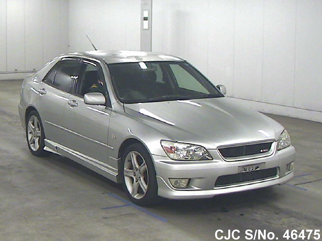 1999 Toyota Altezza Silver for sale | Stock No. 46475 | Japanese Used ...