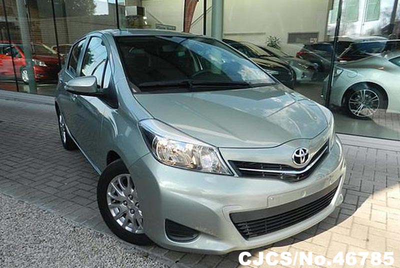 New Toyota Vitz 2011 Silver