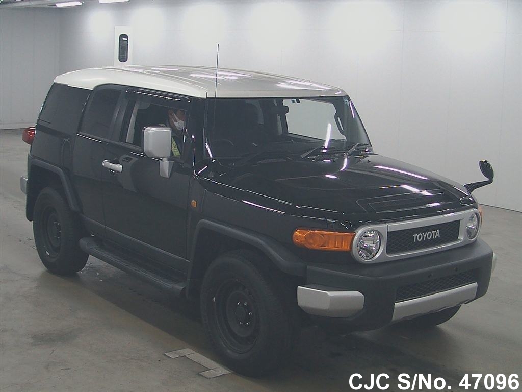 2011 Toyota FJ Cruiser Black for sale | Stock No. 47096 | Japanese Used ...