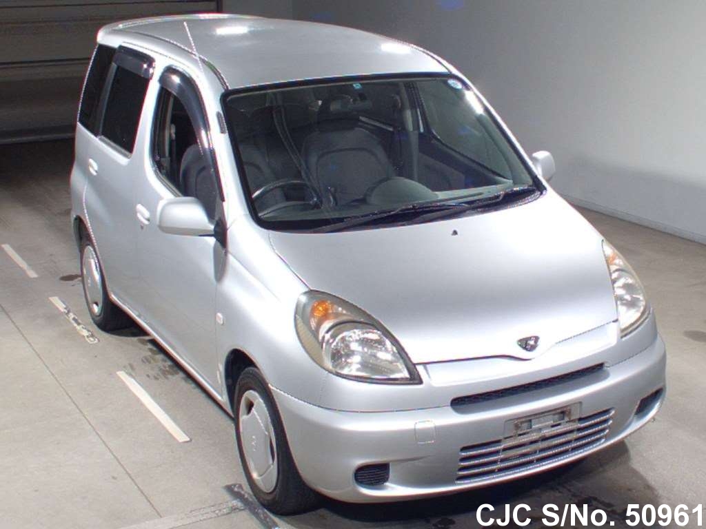 1999 Toyota Funcargo Silver for sale | Stock No. 50961 | Japanese Used ...