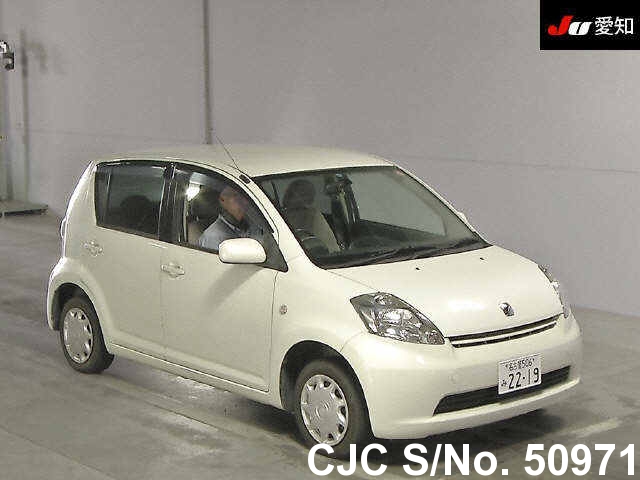2005 Toyota Passo White for sale | Stock No. 50971 | Japanese Used Cars ...