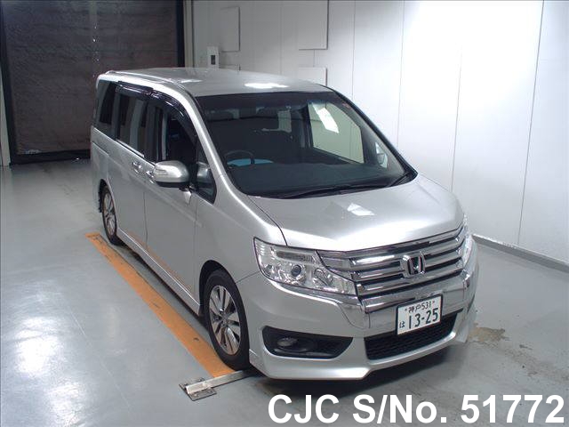 2012 Honda Step Wagon Silver for sale | Stock No. 51772 | Japanese Used ...