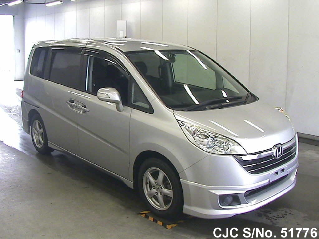 2007 Honda Step Wagon Silver for sale | Stock No. 51776 | Japanese Used ...