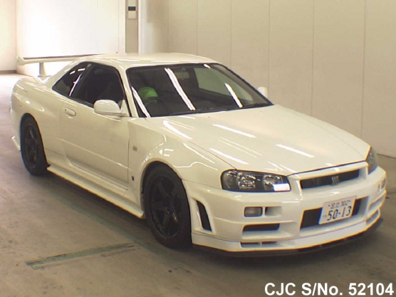 2001 Nissan Skyline White for sale | Stock No. 52104 | Japanese Used ...
