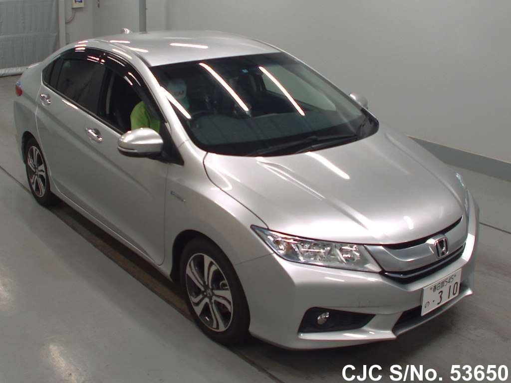 2014 Honda Grace Silver for sale | Stock No. 53650 | Japanese Used Cars ...