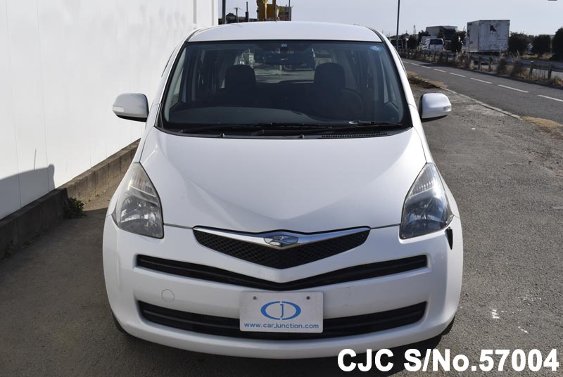 2007 Toyota Ractis White for sale | Stock No. 57004 | Japanese Used ...