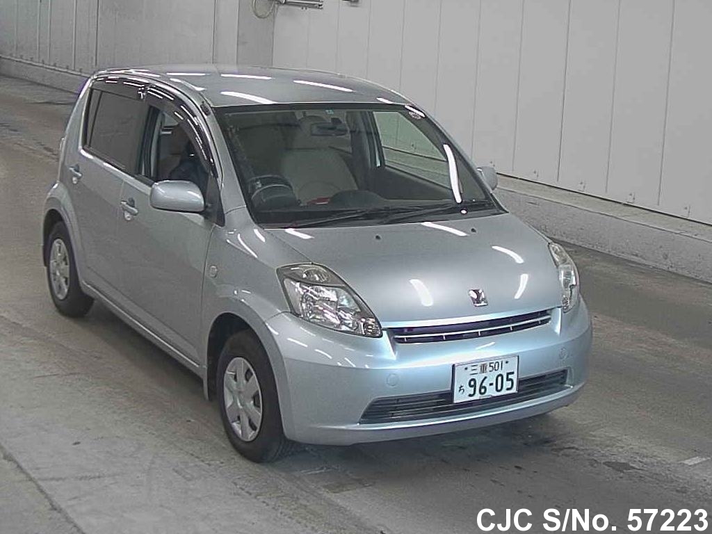2004 Toyota Passo Silver for sale | Stock No. 57223 | Japanese Used ...