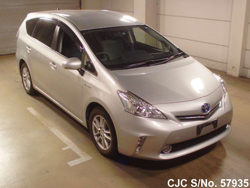 2014 Toyota Prius Alpha Silver for sale | Stock No. 57935 | Japanese ...