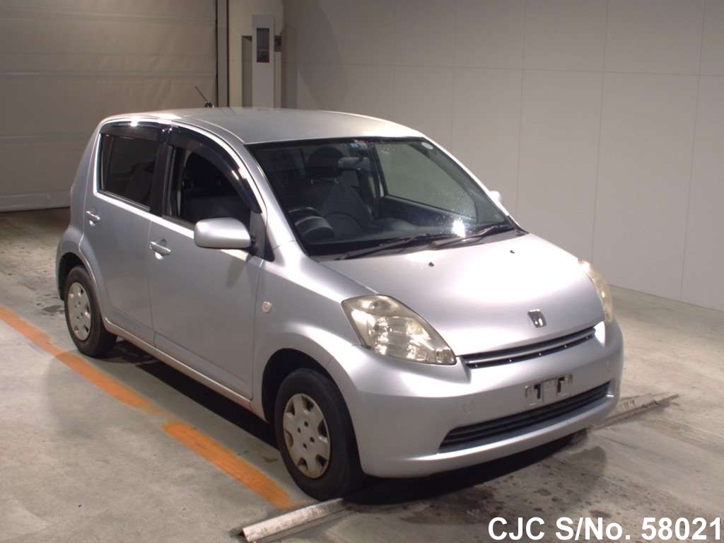 2005 Toyota Passo Silver for sale | Stock No. 58021 | Japanese Used ...