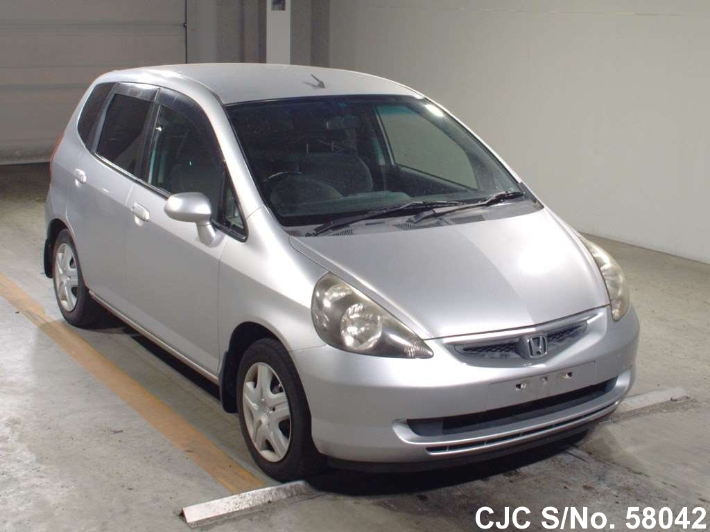 2002 Honda Fit Silver for sale | Stock No. 58042 | Japanese Used Cars Exporter