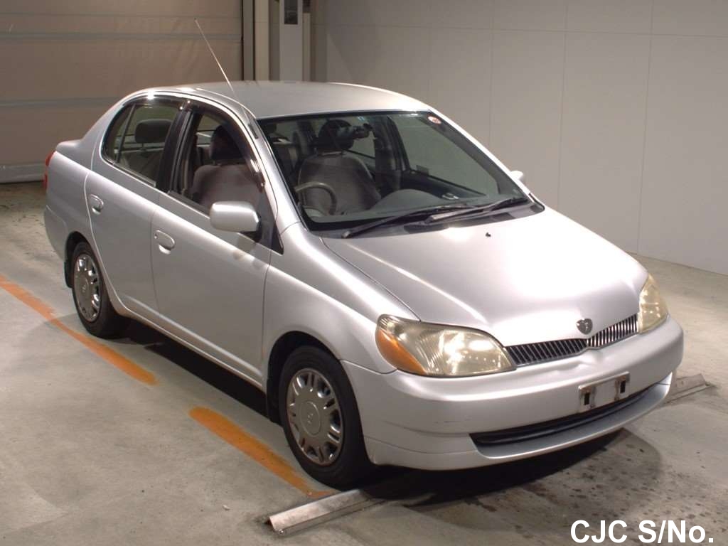 2002 Toyota Platz Silver for sale | Stock No. 59705 | Japanese Used ...