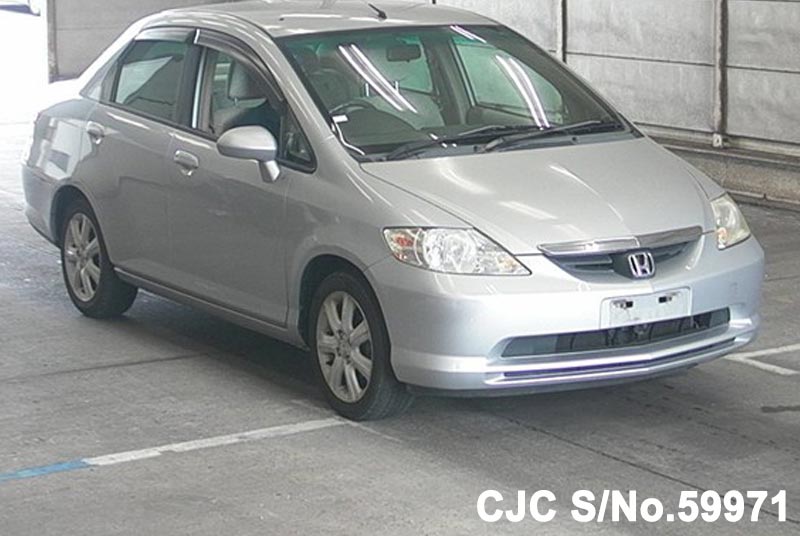 2004 Honda Fit/Aria Silver for sale | Stock No. 59971 | Japanese Used ...