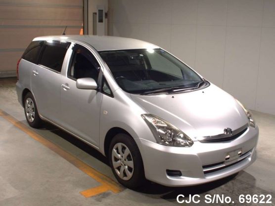2007 Toyota Wish Silver for sale | Stock No. 69622 | Japanese Used Cars ...