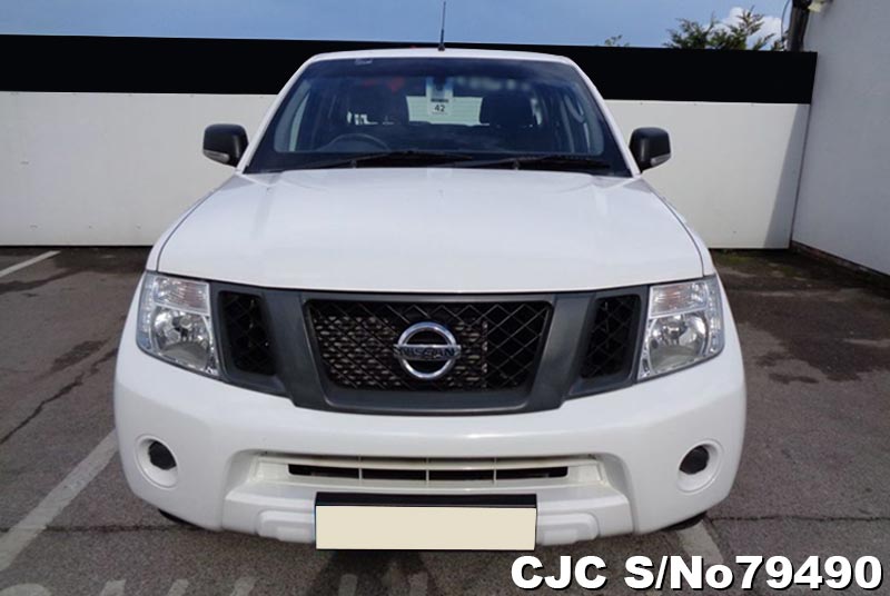 Nissan Navara 2015 White
