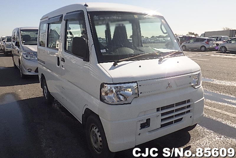 2013 Mitsubishi Minicab Van White for sale | Stock No. 85609 | Japanese ...