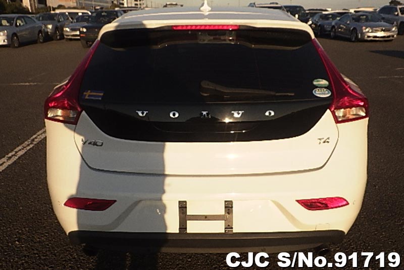 2014 Volvo V40 White for sale | Stock No. 91719 | Japanese Used Cars ...