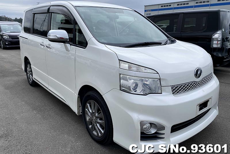 2012 Toyota Voxy White for sale | Stock No. 93601 | Japanese Used Cars ...