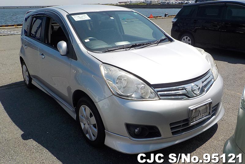 2011 Nissan Note Silver for sale | Stock No. 95121 | Japanese Used Cars ...
