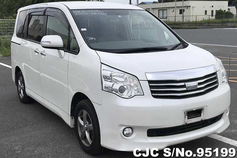 2012 Toyota Noah White for sale | Stock No. 95199 | Japanese Used Cars ...