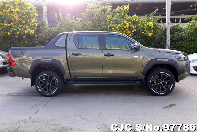 2022 Toyota Hilux Oxide Bronze Metallic for sale | Stock No. 97786 ...