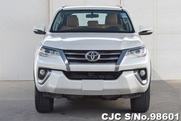 Fortuner White Front